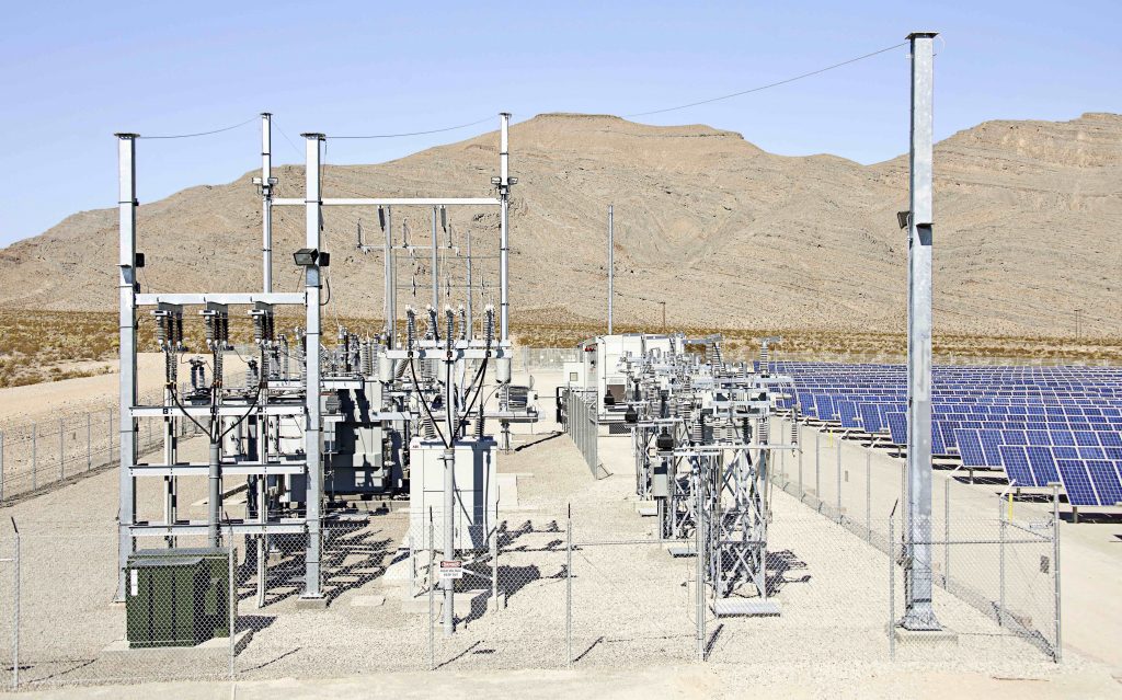 How Does a Solar Farm Connect to the Grid? - SolarLandLease